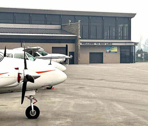 EA AIR CHARTER SERVICE - Excellent Adventures